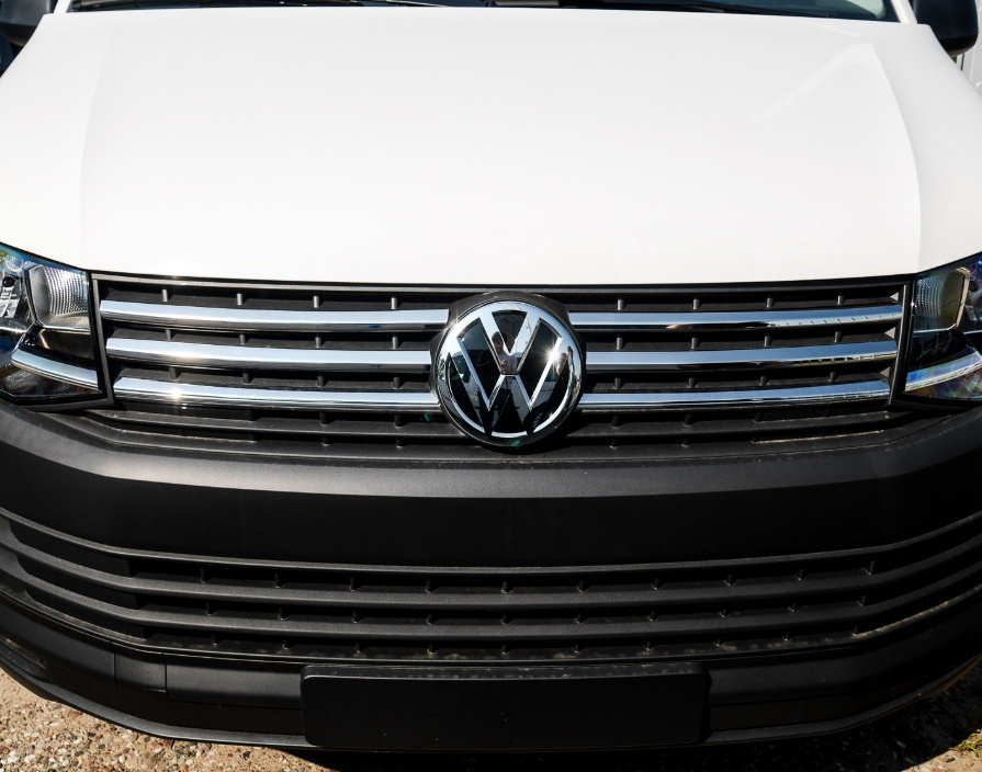VW Transporter T6 Chrome front grille (4 pcs) -KM-Parts- VW Transporter T6 Chrome front grille (4 pcs) -KM-Parts-
