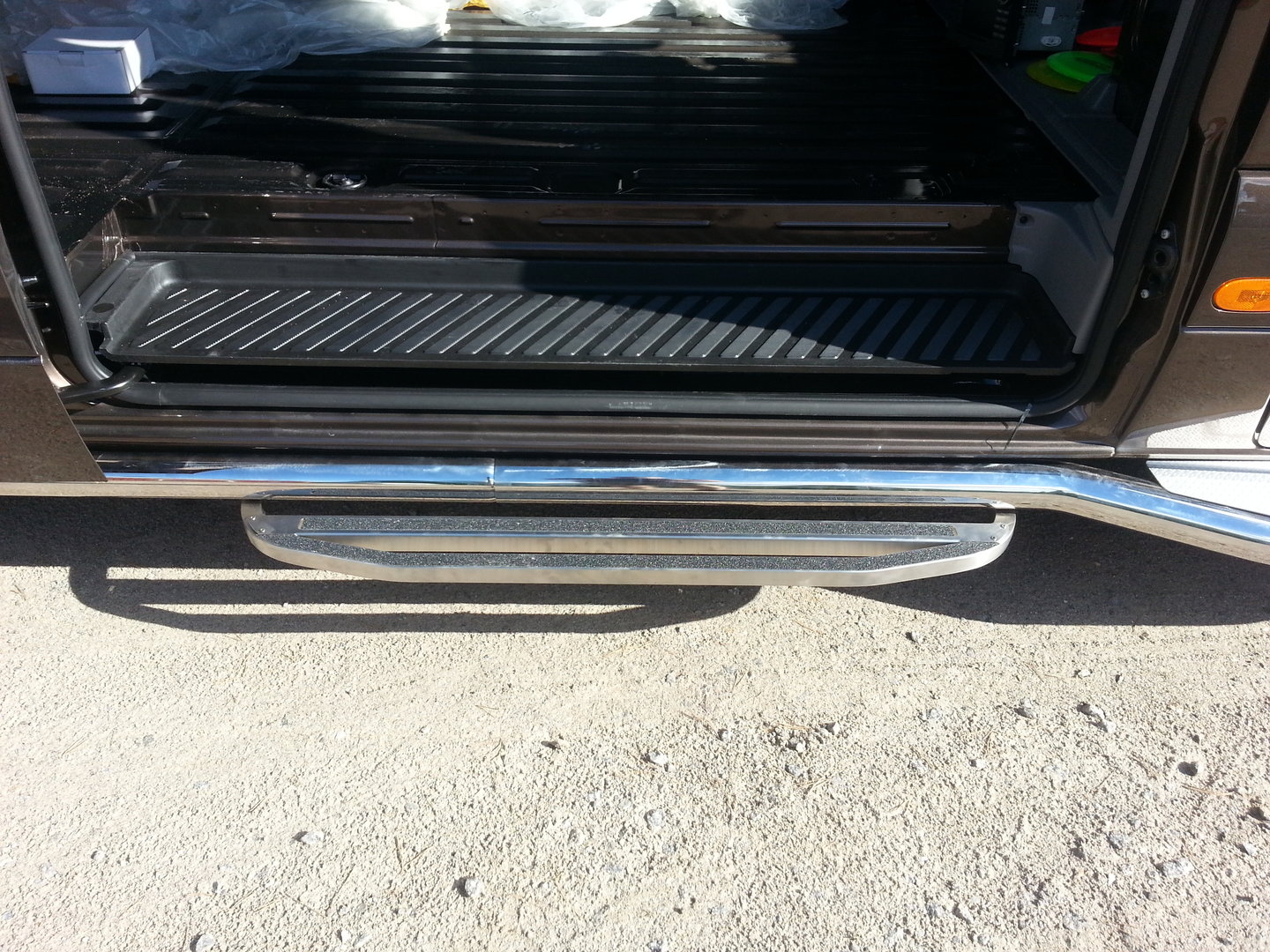 VW Crafter Extra step for slide door -Tuningparts for Crafters-