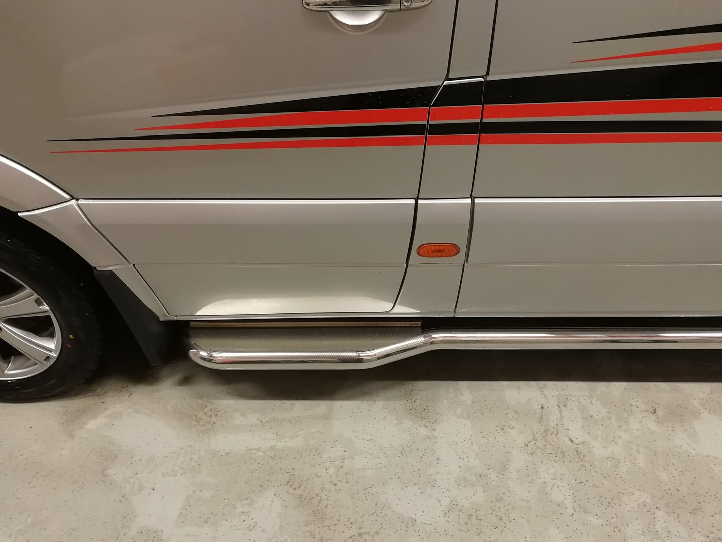 VW Crafter Style Side steps -Tuningparts for vans - KM-Parts-