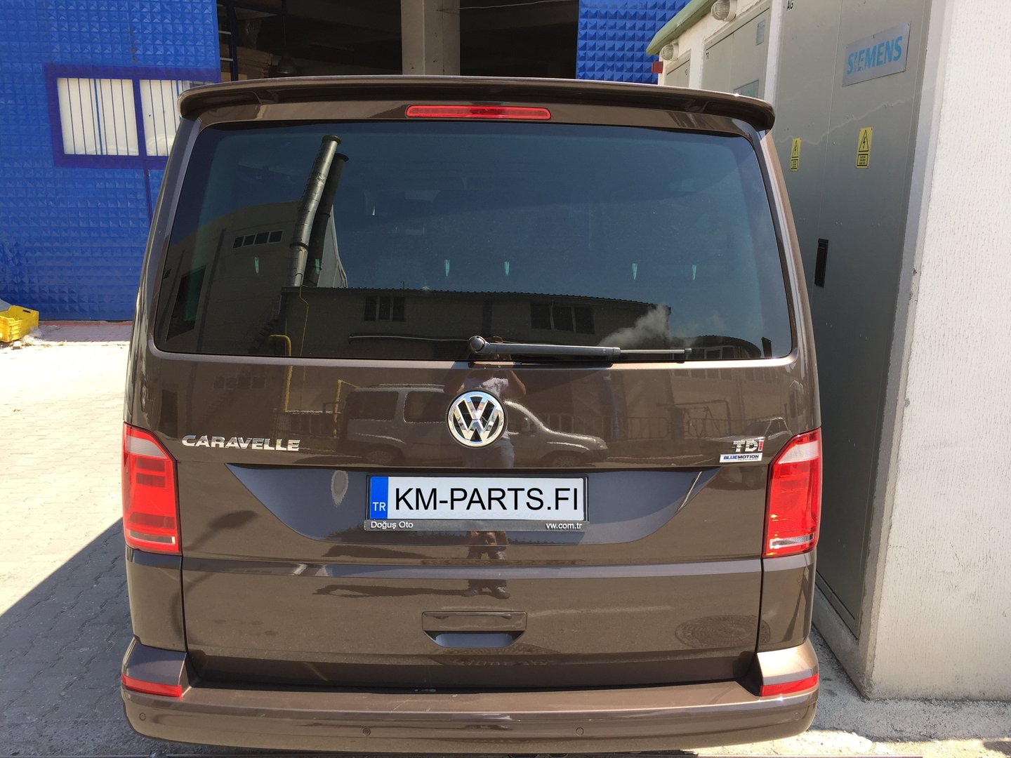 VW Transporter T6 Rear spoiler -KM-Parts - Tuningparts-