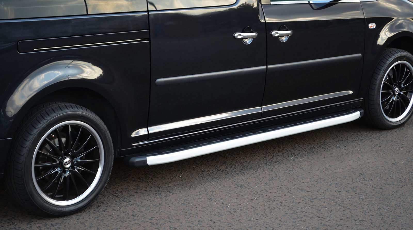 VW Caddy Aluminium/plastic side steps - Caddy Side bars