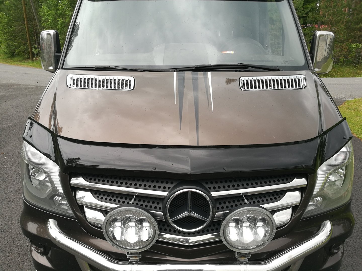 M-B Facelift Sprinter W906 Hood bonnet deflectors - W906 Tuning
