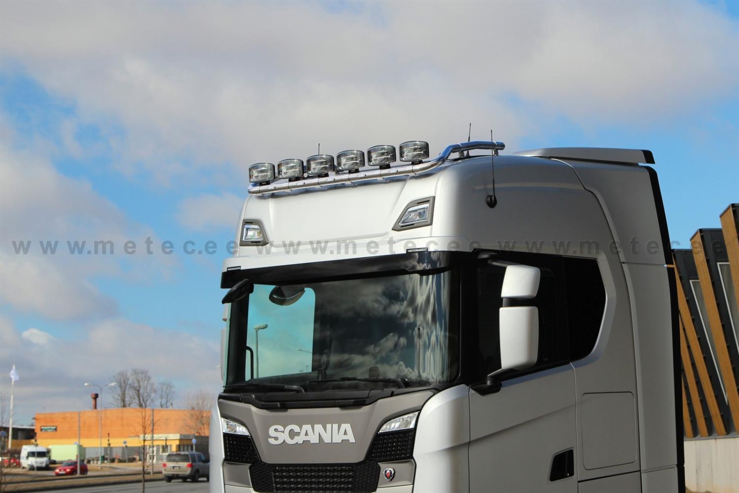 Scania R 2017-> LED-light rail to front (Wide) - Scania Light bar