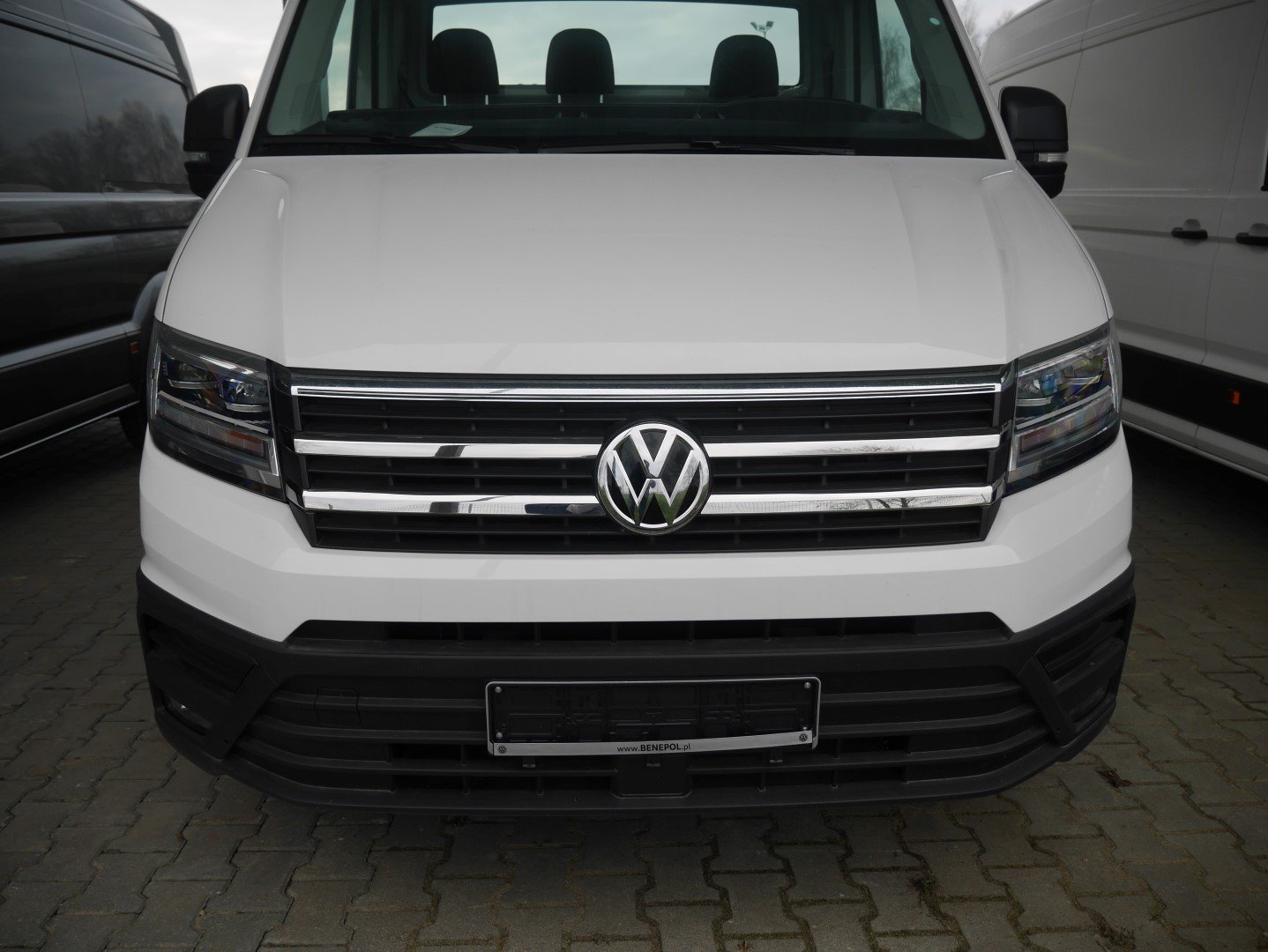VW Crafter 2017-> Chrome front grill trim set - VW Crafter Tuning