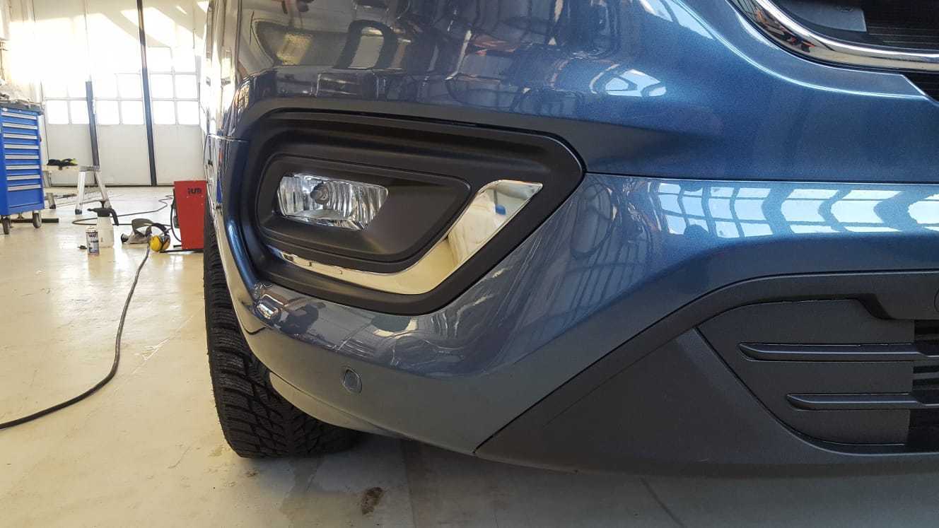 Ford Transit Custom Fog Light chrom trims 2018 - Transit Custom