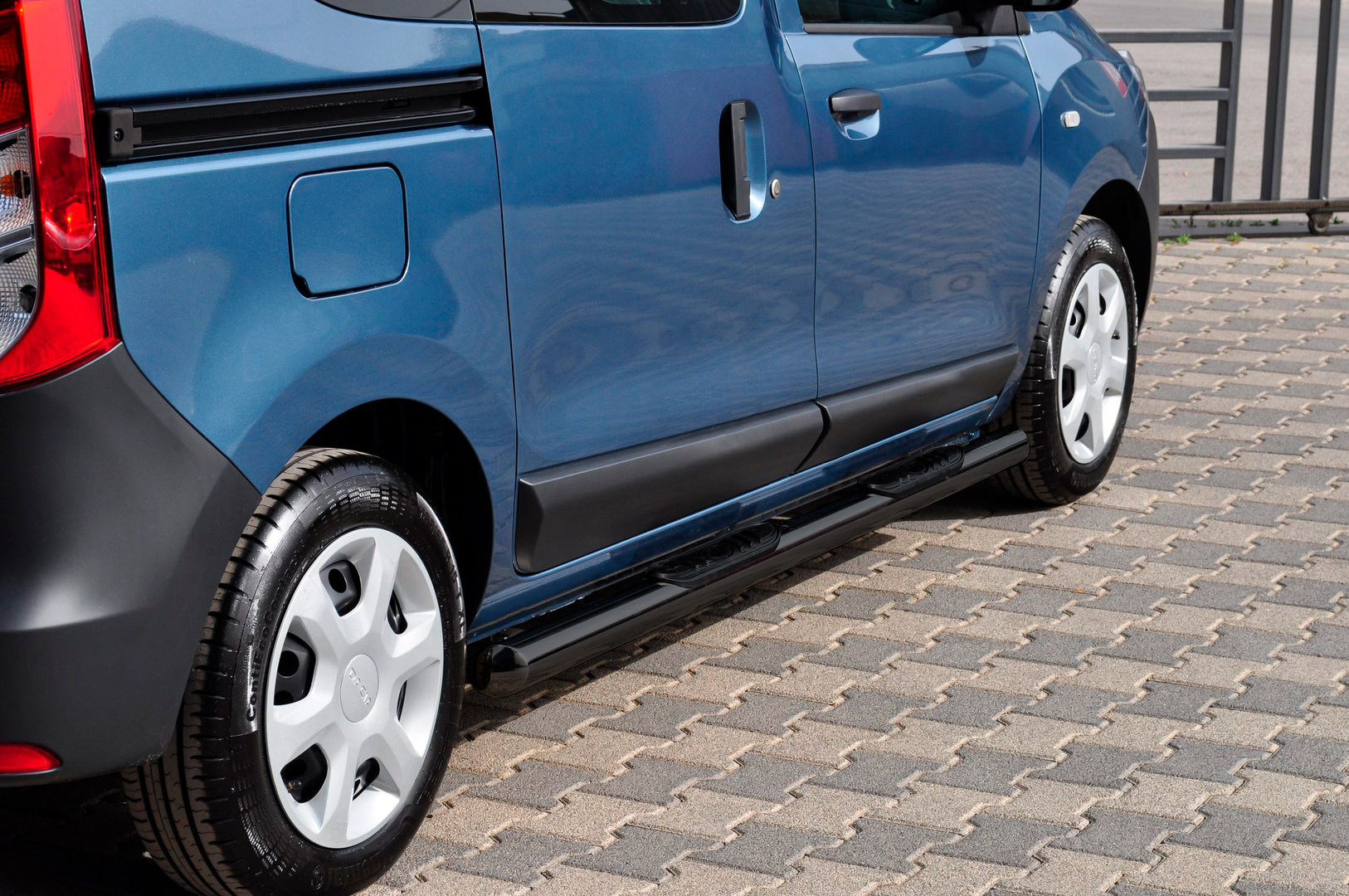 Ford Transit Custom Side bars 76mm (Black) - Ford Transit-