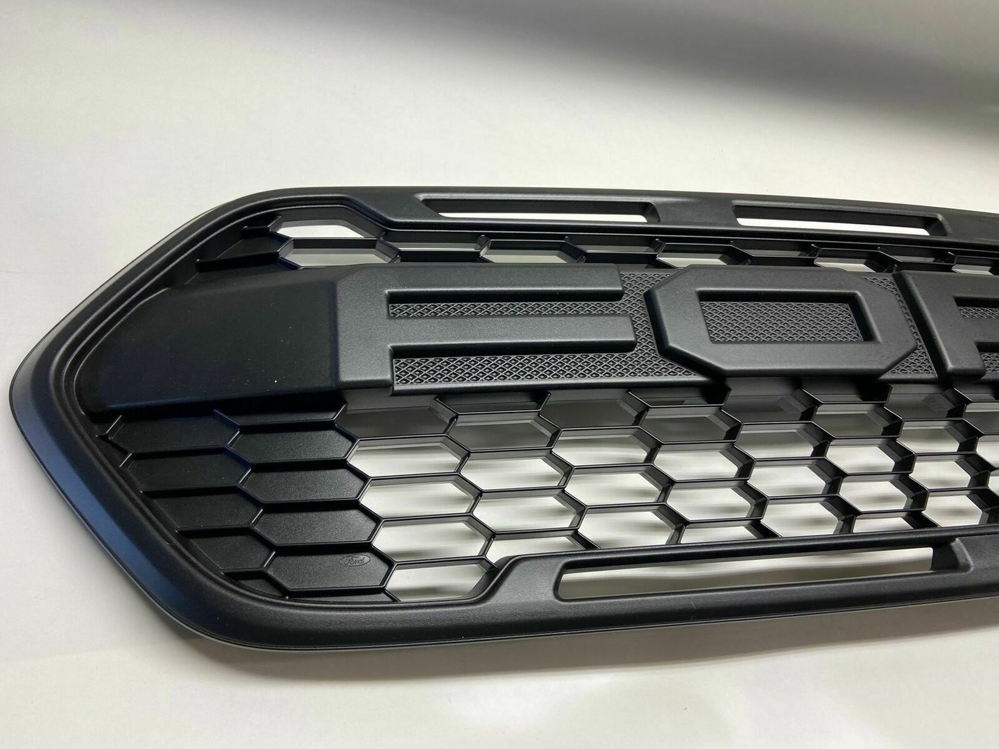 Ford Transit Custom Trail grille 2018-> - Transit Custom trail