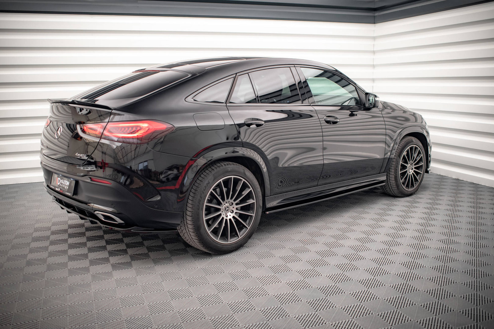 M-B GLE Coupe C167 Side skirt without runningboard - C167 tuning