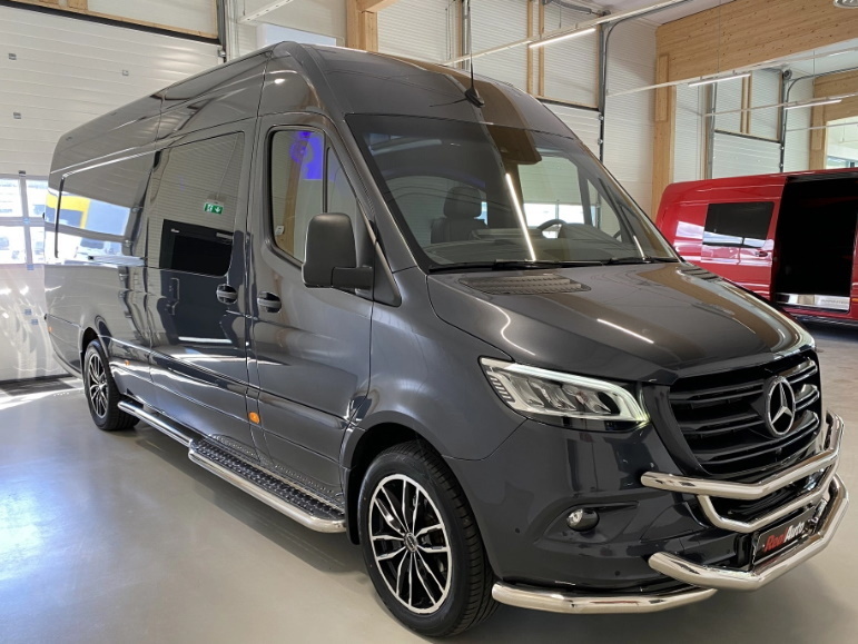 VW Crafter Premium Sidesteps -long board to passenger side