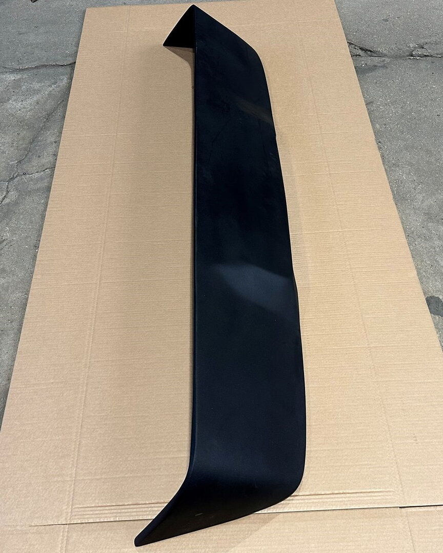 VW Crafter 2017-> Rear spoiler H2 (cars without camera)