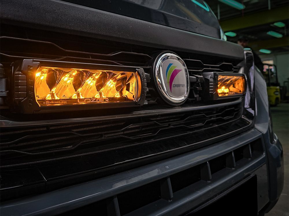 Peugeot Boxer 2025-> Grille kit with Lazer 750 GEN2