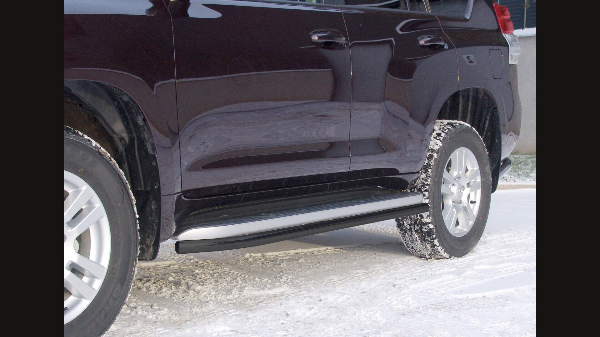 Toyota Land Cruiser FJ150 Side bars to side steps (Black) -Tuning