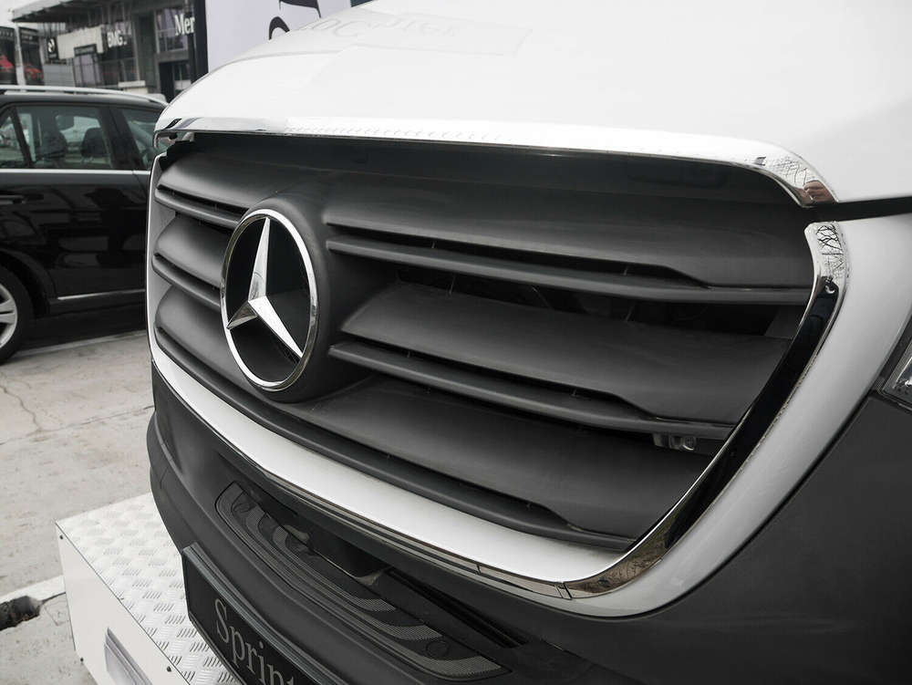 M-B Sprinter W907 Front grille trim stainles steel